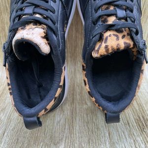 Vionic | Shoes | Vionic Womens Remi Casual Sneaker Leopard Print Cow ...